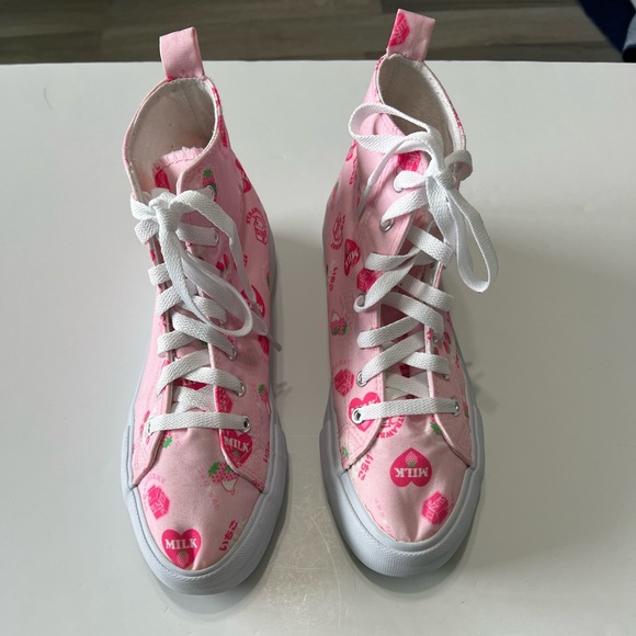 Hot Topic | Shoes | Euc Hot Topic High Top Strawberry Milk Sneakers ...